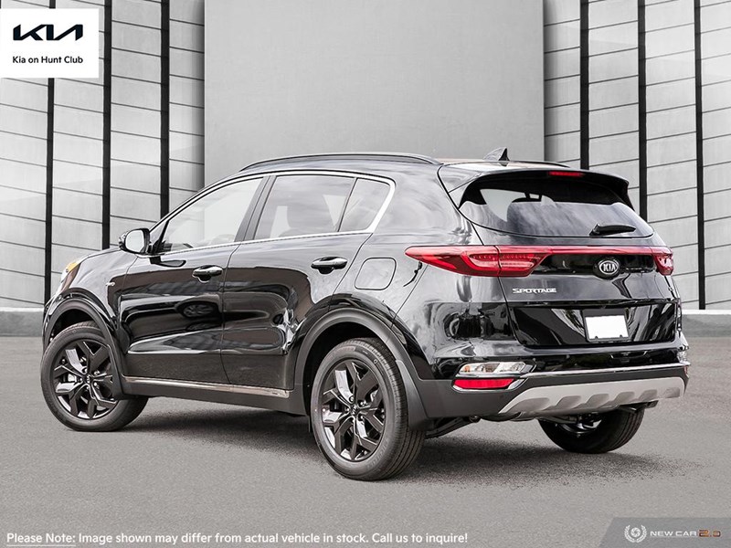 Kia Sportage 2022 Black Cherry